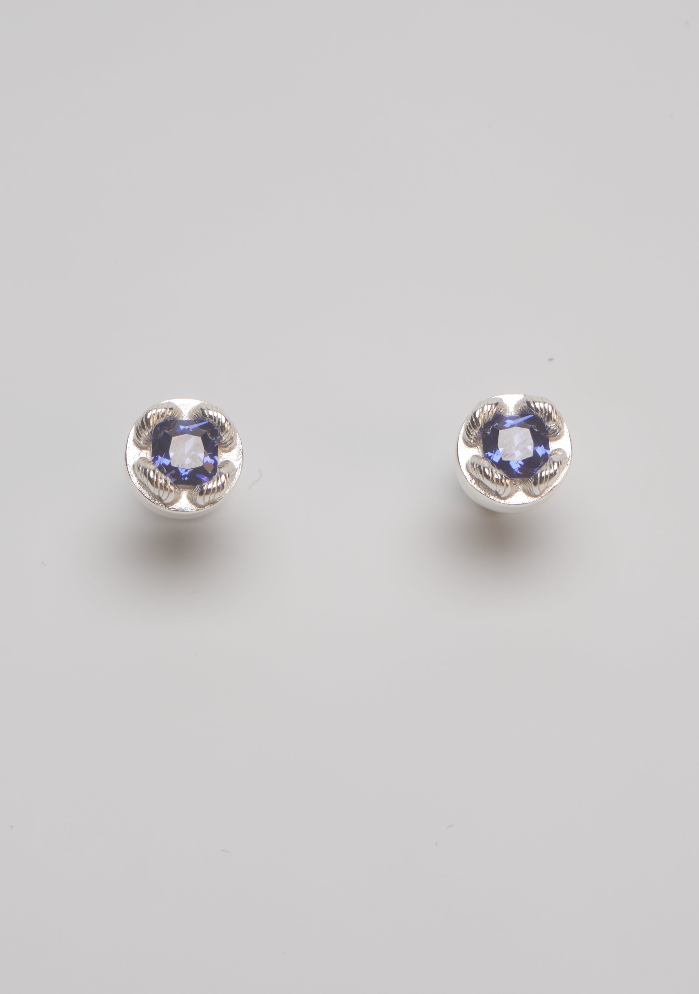 Undo Collection . Stitch Stud – PUPIL CASKET